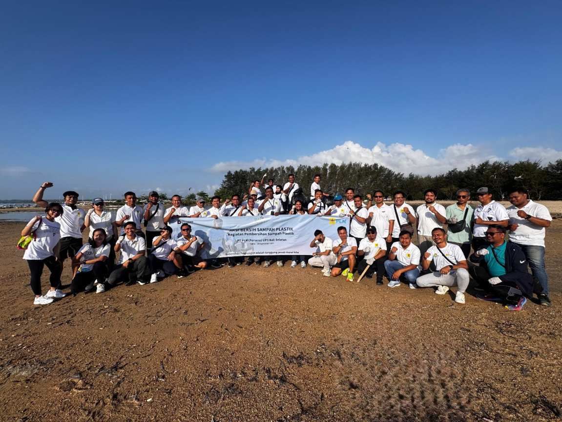 Peduli Lingkungan, PLN UP3 Bali Selatan Gelar Aksi Bersih Sampah ...