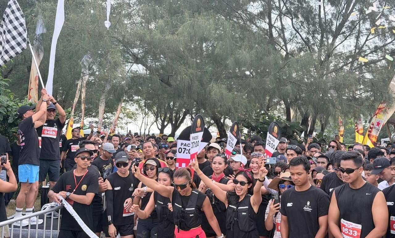 1.300 Pelari Meriahkan “Sandikala Run” Perdana di Sanur Village ...
